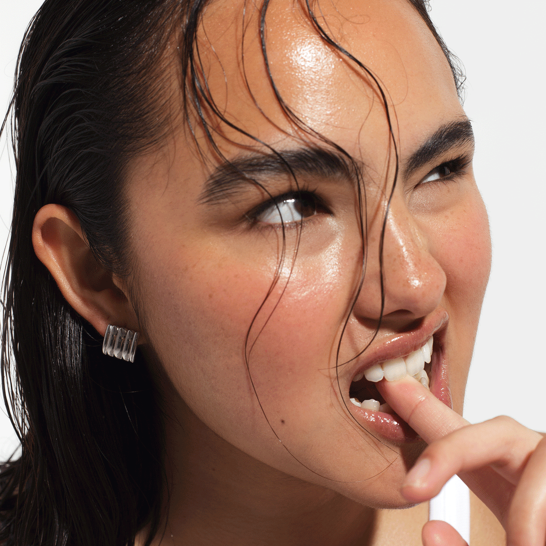 YASMIN – NEIMA ROW